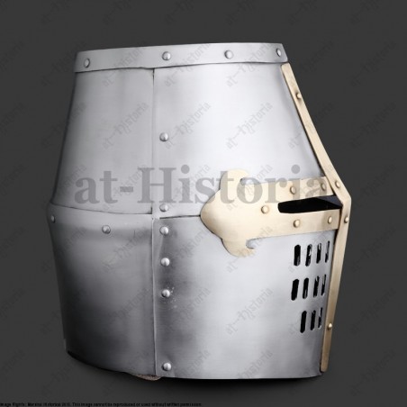 Grand heaume XIIIème siècle